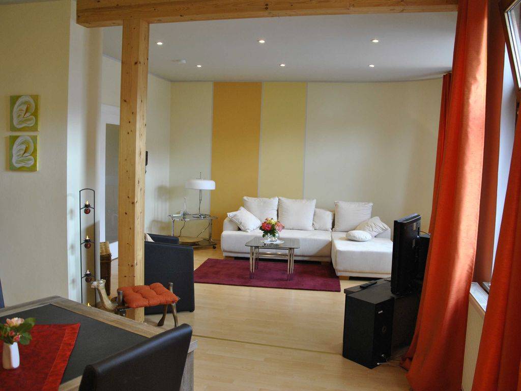 70 M² Apartamento ∙ 1 Habitación ∙ 4 Huéspedes - Fritzlar