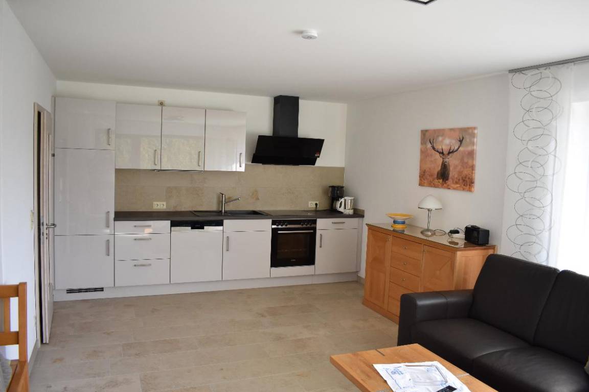 85 M² Ferienwohnung ∙ 2 Schlafzimmer ∙ 4 Gäste - Breitenbrunn