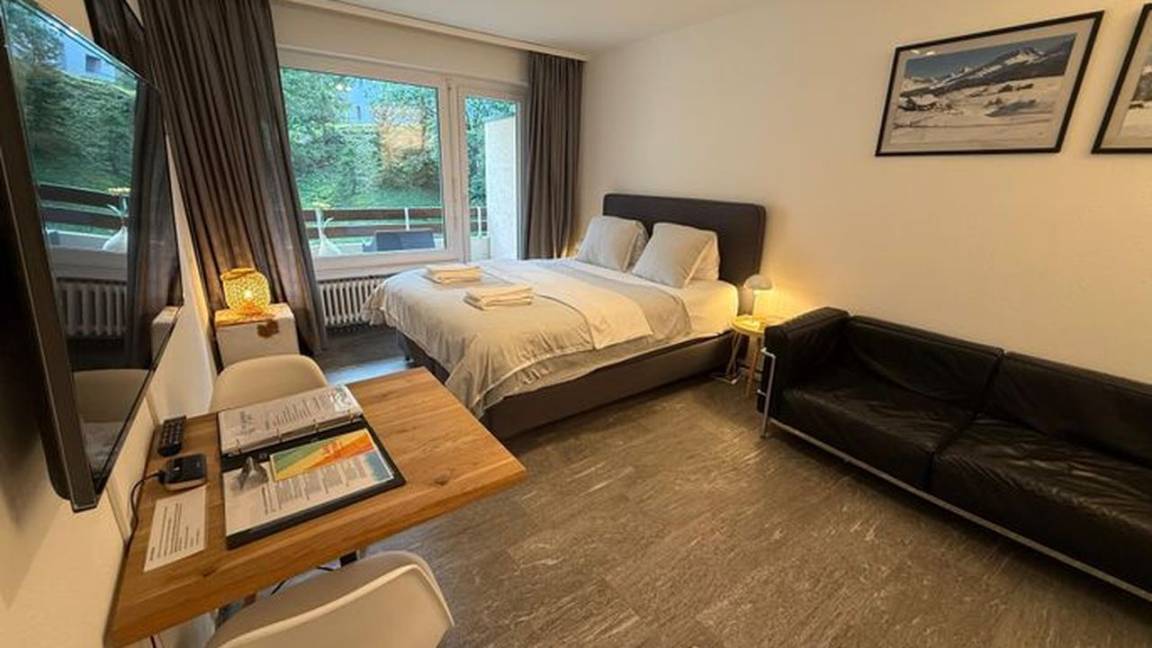 25 M² Ferienwohnung ∙ 1 Schlafzimmer ∙ 2 Gäste - Chur