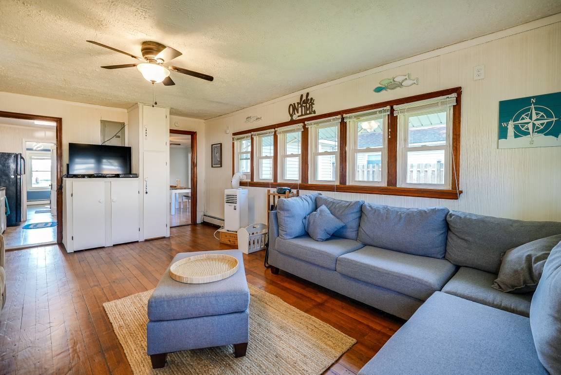 129 M² Cottage ∙ 2 Bedrooms ∙ 6 Guests - Indian Lake State Park, Lakeview