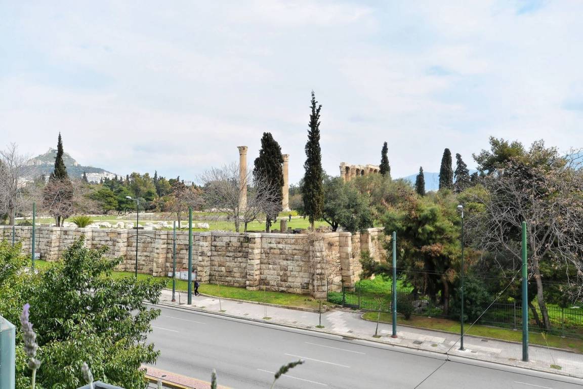 Villa ∙ 3 Habitaciones ∙ 8 Huéspedes - Atenas