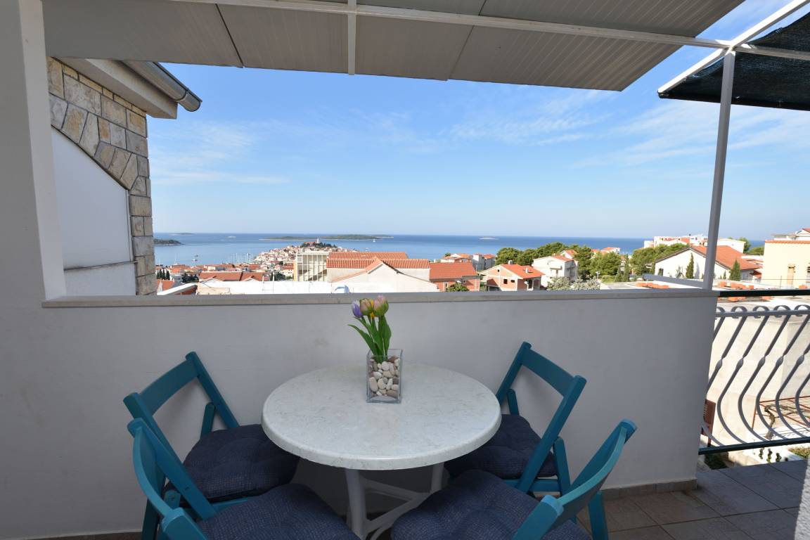 55 M² Apartment ∙ 2 Bedrooms ∙ 4 Guests - Primošten