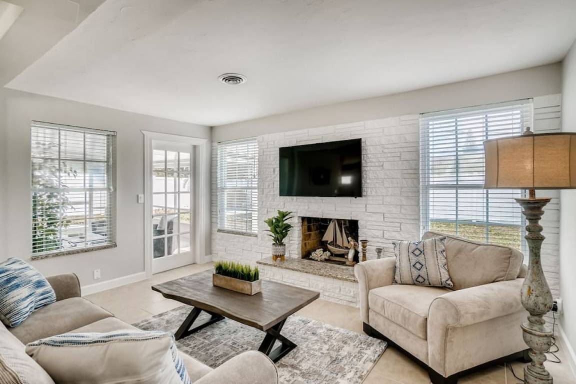 11 M² House ∙ 2 Bedrooms ∙ 4 Guests - Ormond Beach, FL