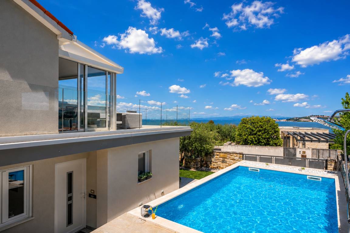 80 M² Villa ∙ 2 Bedrooms ∙ 4 Guests - Portorož