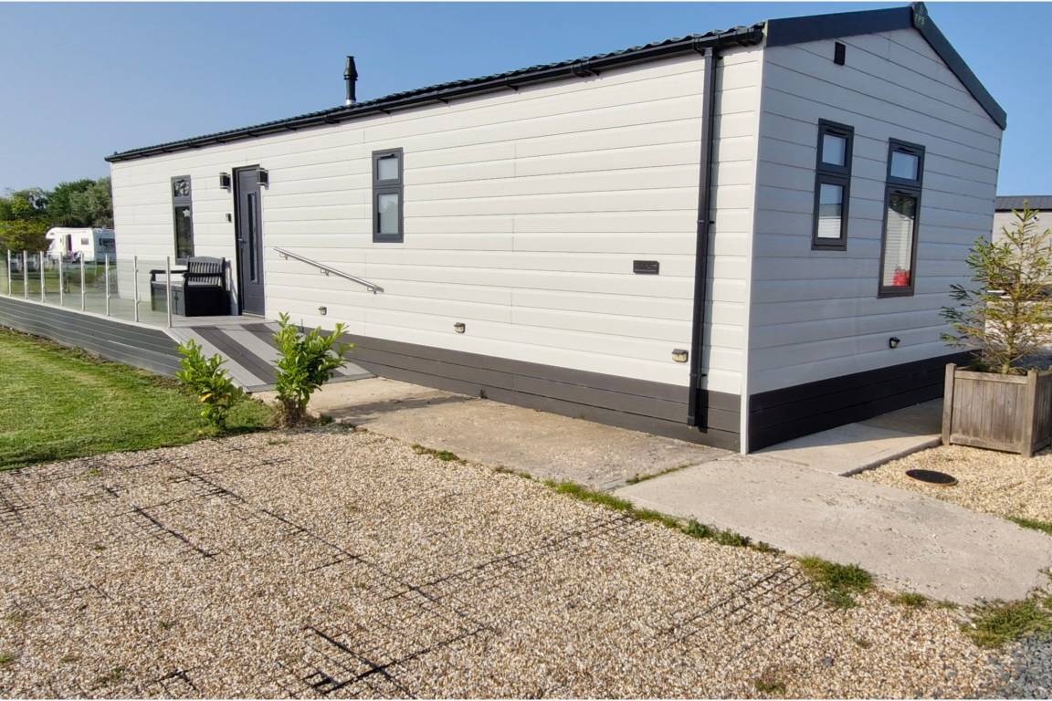 90 M² Lodge ∙ 3 Bedrooms ∙ 7 Guests - Sutton on Sea