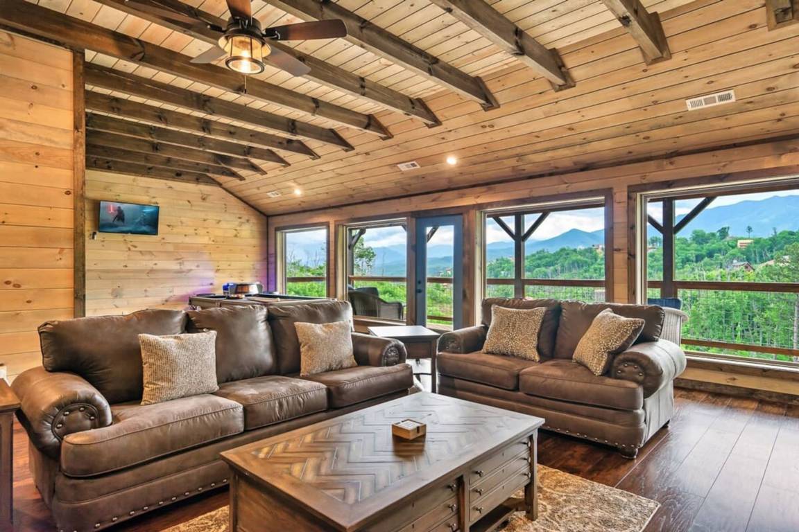 260 M² Apartment ∙ 3 Bedrooms ∙ 10 Guests - Gatlinburg, TN