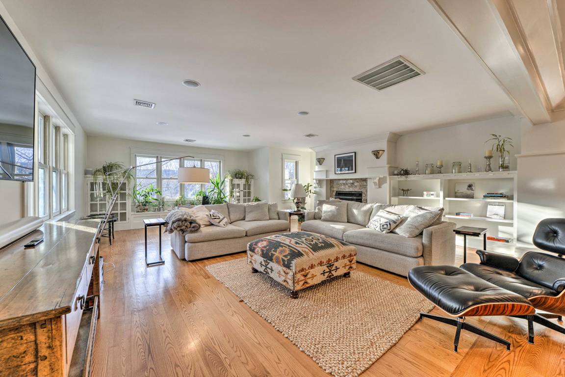 557 M² Villa ∙ 4 Bedrooms ∙ 8 Guests - Keene, NH
