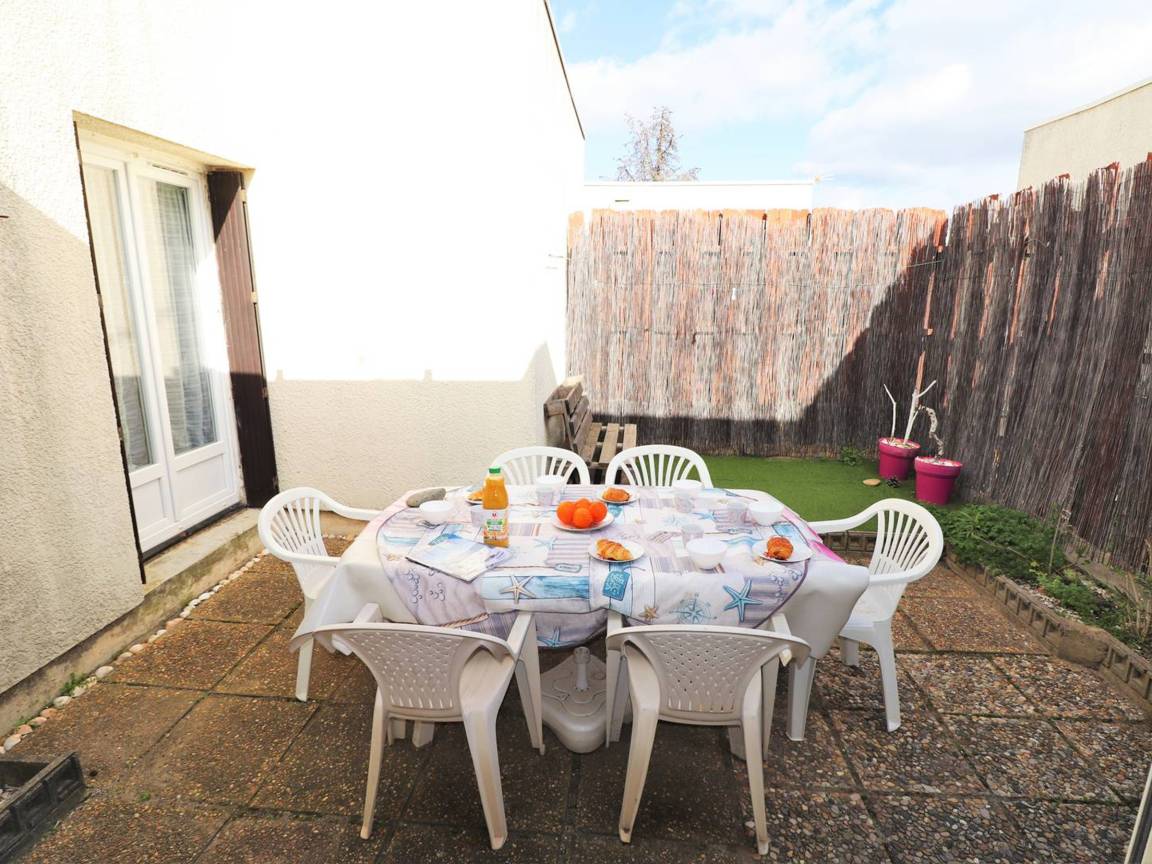 60 M² Ferienhaus ∙ 2 Schlafzimmer ∙ 6 Gäste - Aigues-Mortes