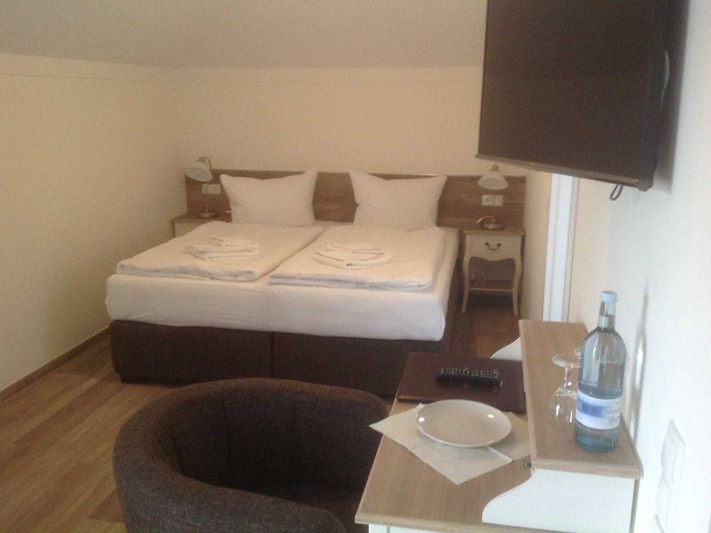 26 M² Hotel ∙ 1 Habitación ∙ 2 Huéspedes - Wolgast