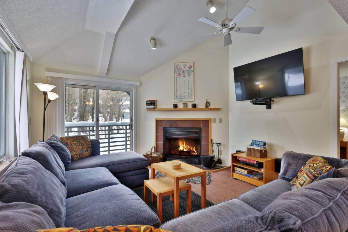 Condo ∙ 2 Bedrooms ∙ 6 Guests - Killington, VT