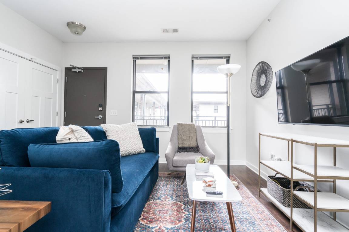 Apartment ∙ 1 Bedroom ∙ 4 Guests - Nashville, TN