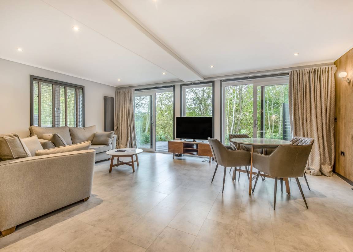 Chalet ∙ 2 Bedrooms ∙ 4 Guests - Reading