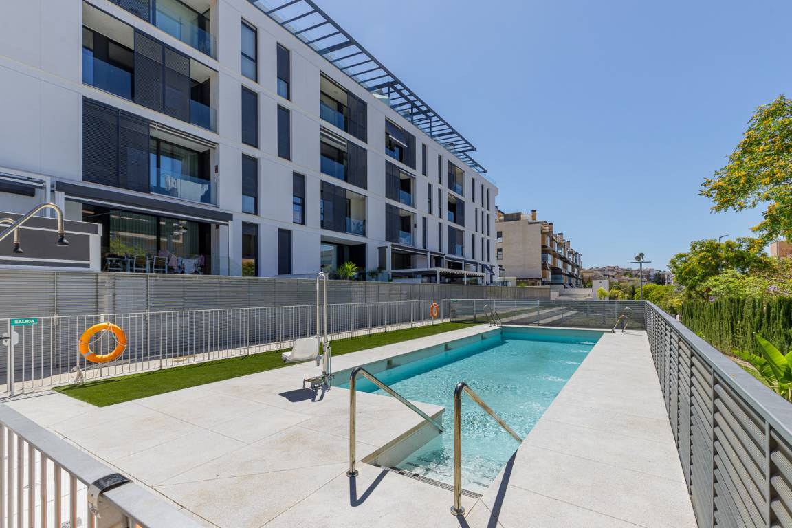 85 M² Ferienwohnung ∙ 3 Schlafzimmer ∙ 4 Gäste - Málaga