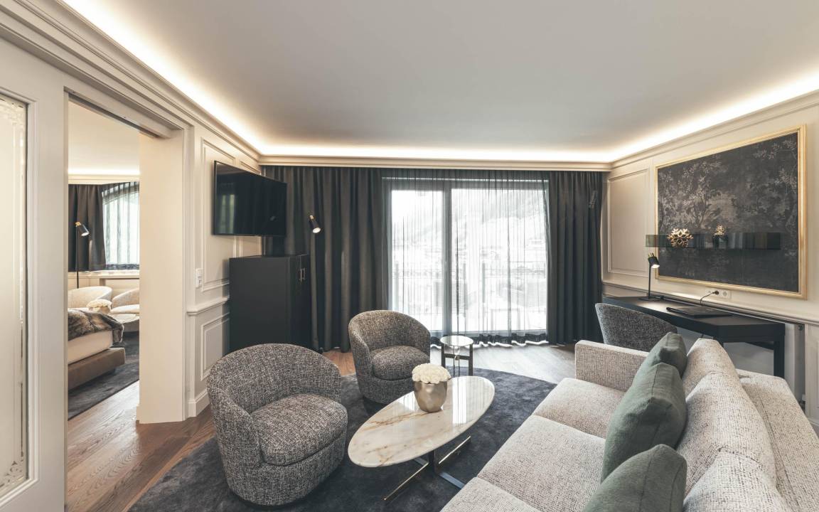 65 M² Hotel ∙ 1 Bedroom ∙ 4 Guests - Ischgl