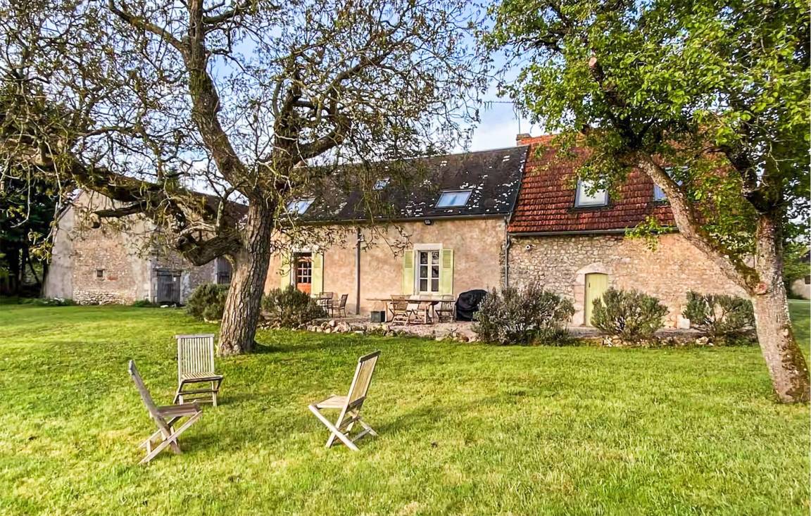 225 M² Maison De Vacances ∙ 4 Chambres ∙ 9 Personnes - La Roche-Posay