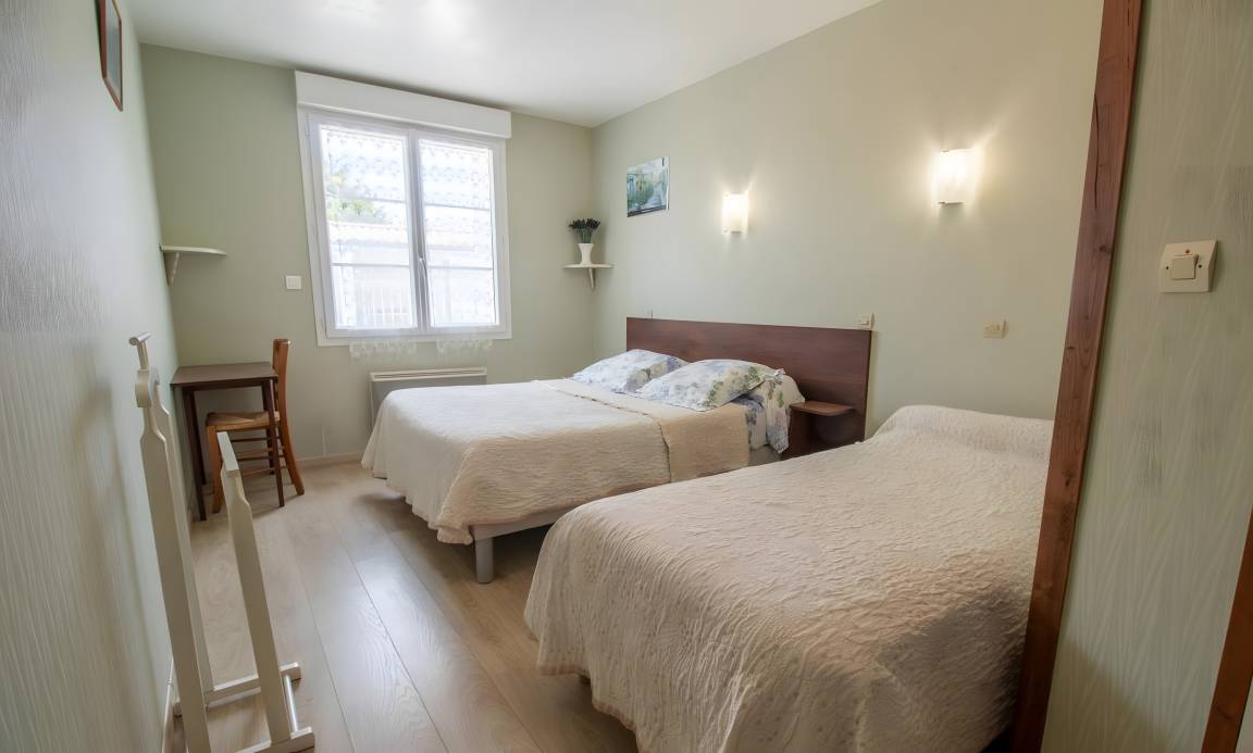 20 M² Chambre D'hôtes ∙ 1 Chambre ∙ 3 Personnes - Meschers-sur-Gironde