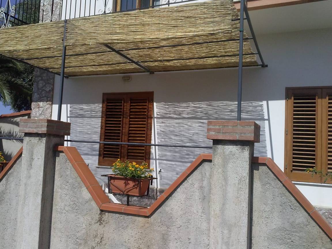 80 M² House ∙ 2 Bedrooms ∙ 4 Guests - Gioiosa Marea
