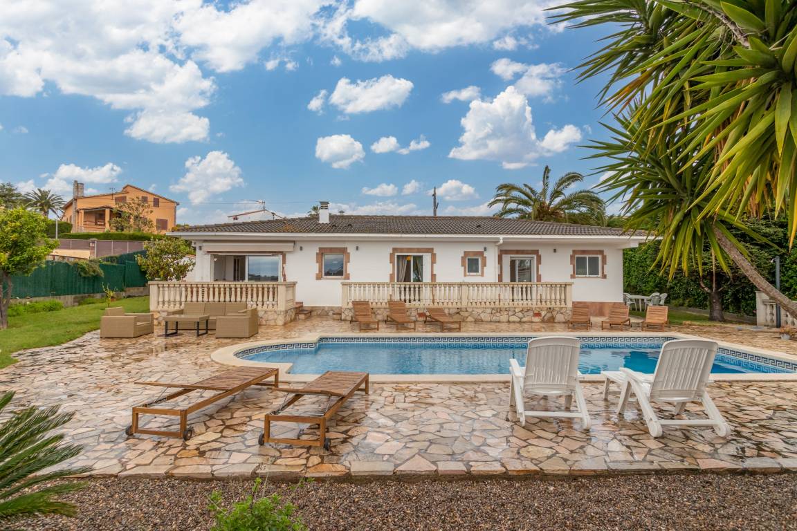 160 M² Villa ∙ 4 Chambres ∙ 8 Personnes - Playa de Aro
