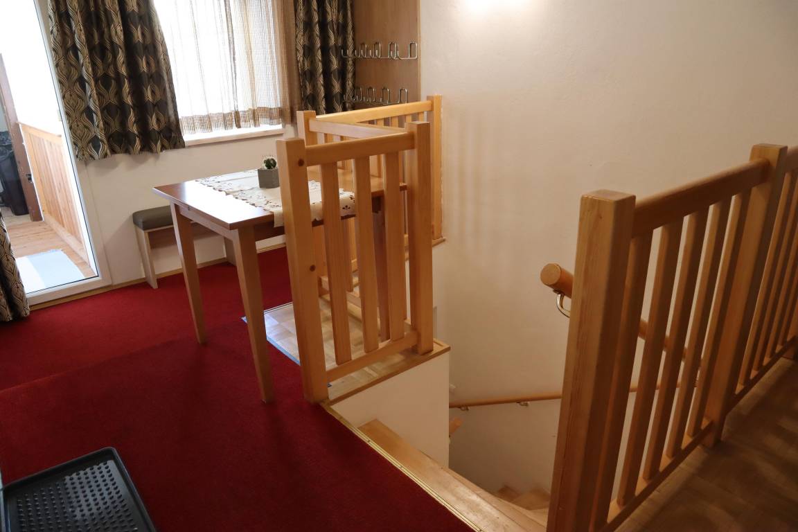 125 M² Apartment ∙ 4 Bedrooms ∙ 12 Guests - Hallstatt