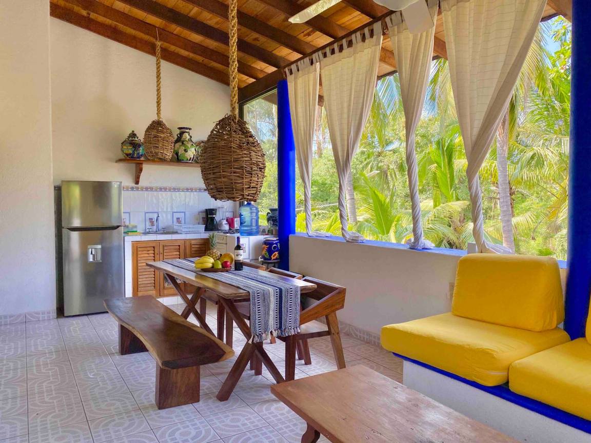 65 M² Villa ∙ 2 Bedrooms ∙ 6 Guests - Zihuatanejo