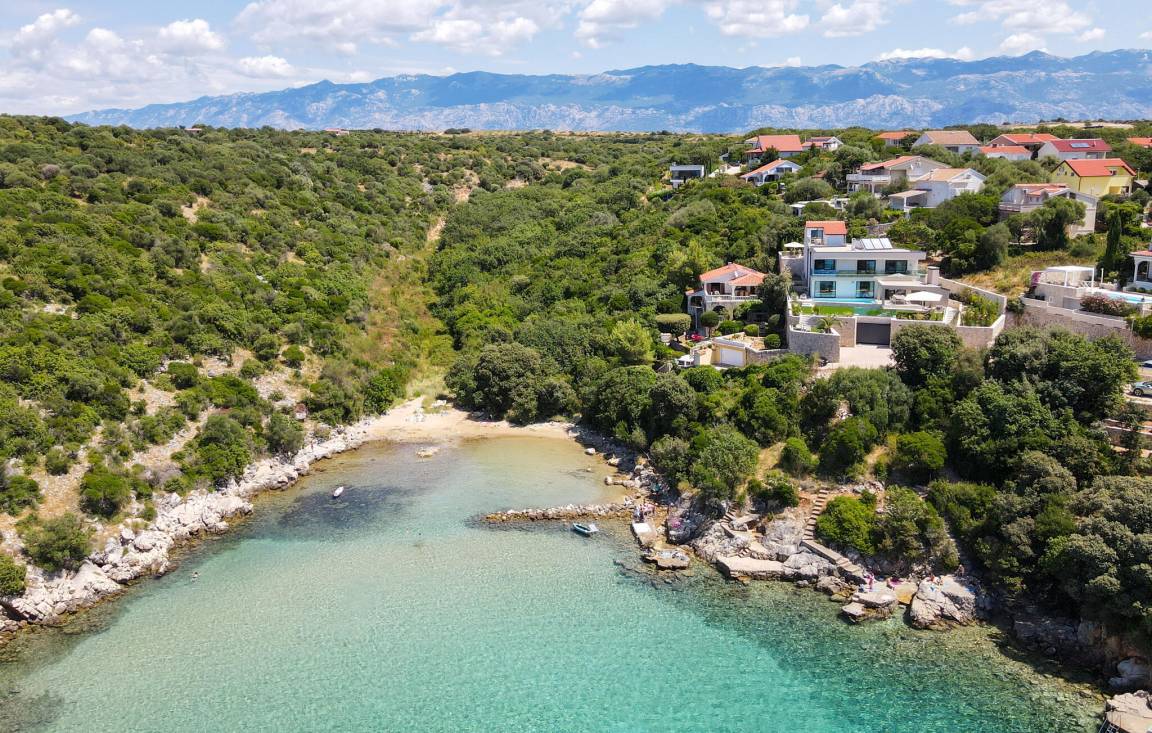 499 M² Casa ∙ 5 Camere Da Letto ∙ 12 Ospiti - Lun