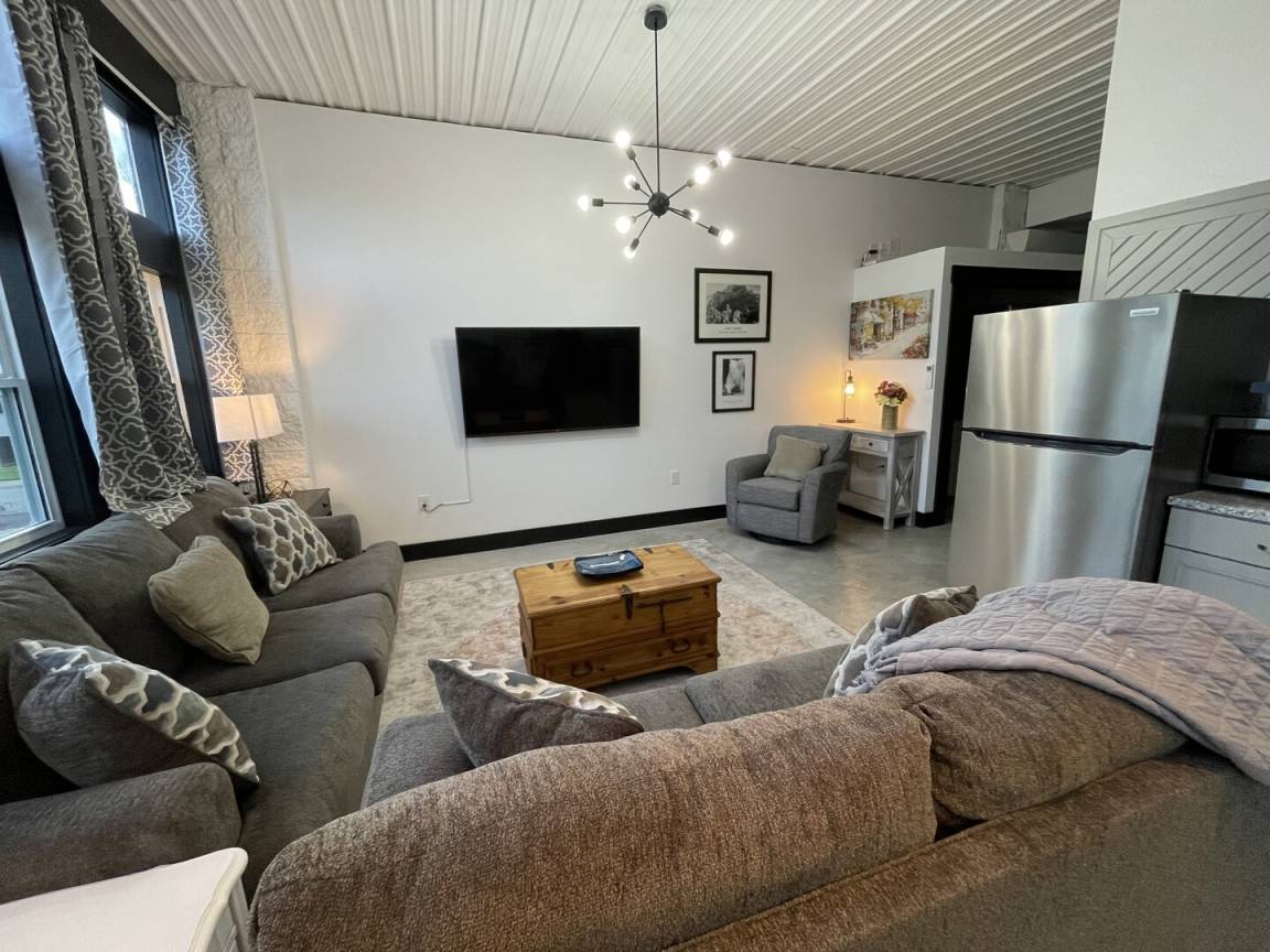 111 M² Apartment ∙ 2 Bedrooms ∙ 6 Guests - Mountain Home, AR