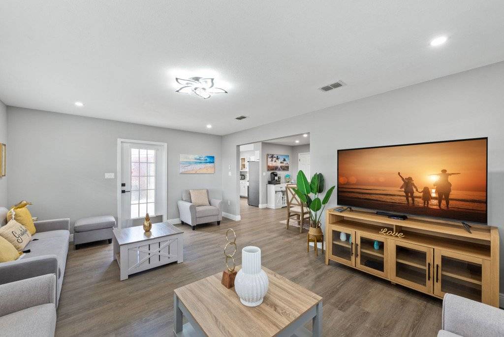 204 M² House ∙ 5 Bedrooms ∙ 16 Guests - Navarre, FL