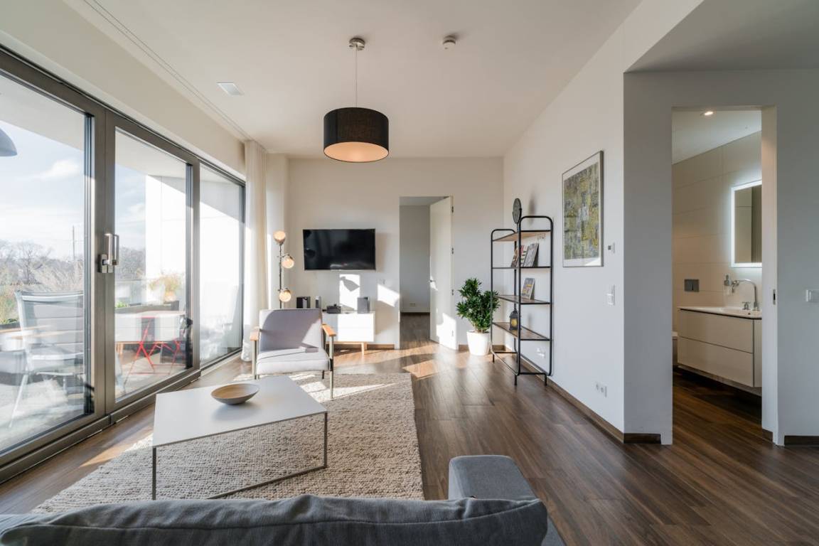 100 M² Ferienwohnung ∙ 1 Schlafzimmer ∙ 2 Gäste - Berlin