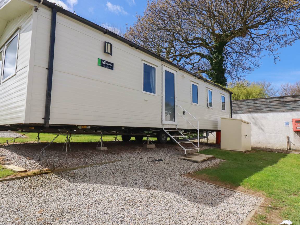 Cottage ∙ 3 Bedrooms ∙ 8 Guests - Newquay