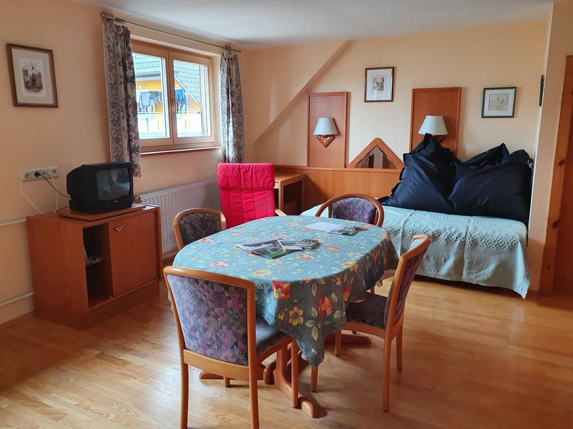 55 M² Apartment ∙ 2 Bedrooms ∙ 3 Guests - Wenigzell