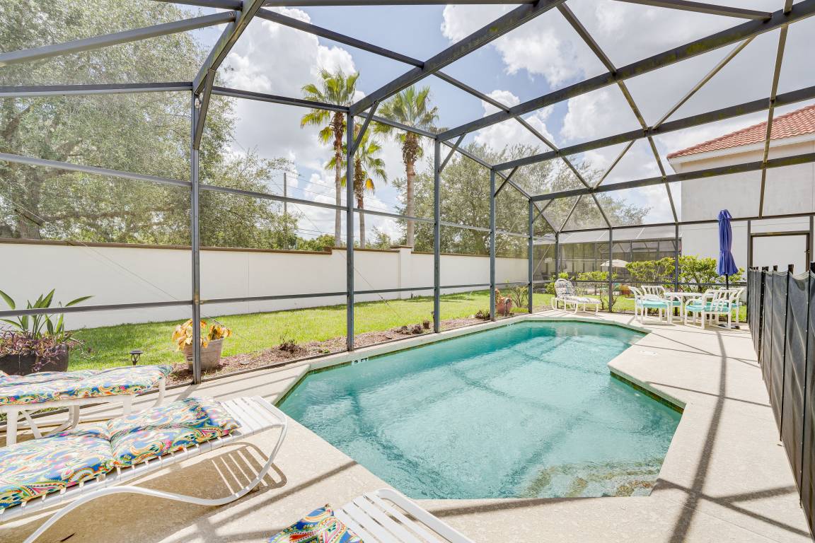 180 M² House ∙ 4 Bedrooms ∙ 10 Guests - Davenport, FL