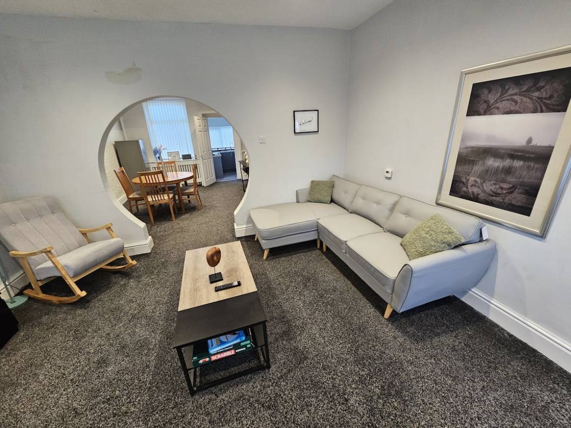 11 M² House ∙ 3 Bedrooms ∙ 6 Guests - Glossop
