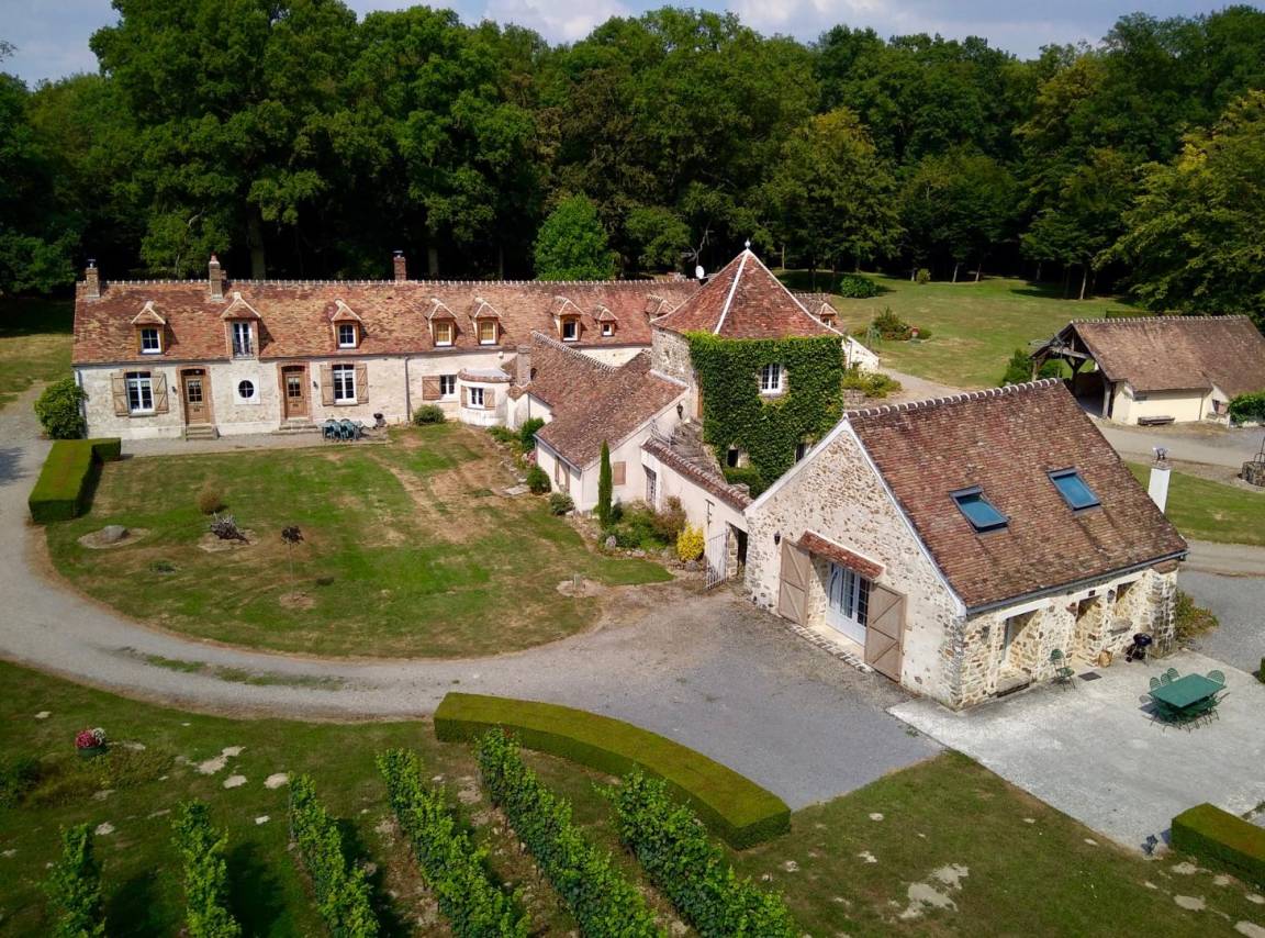 100 M² Gîte ∙ 2 Schlafzimmer ∙ 5 Gäste - Île-de-France