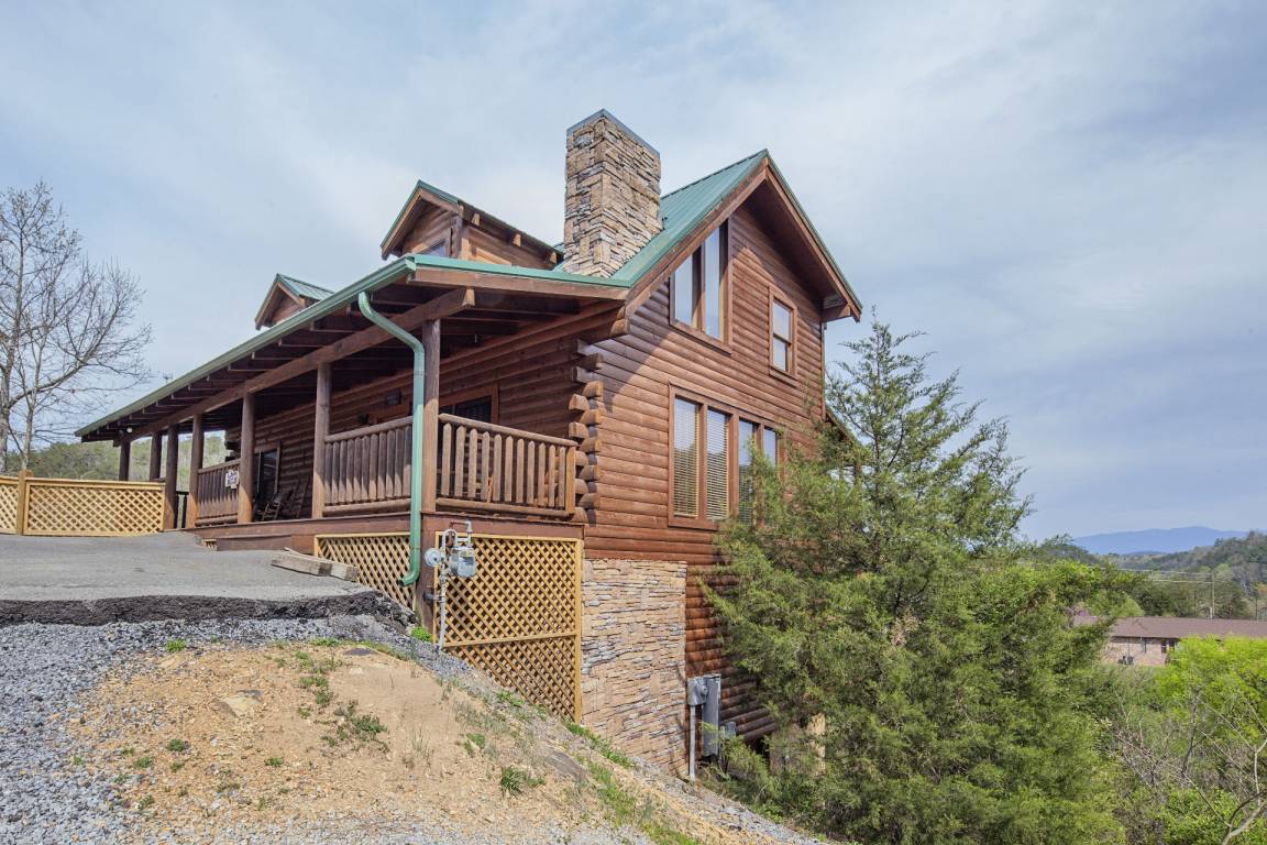 251 M² Cabin ∙ 6 Bedrooms ∙ 20 Guests - Pigeon Forge, TN