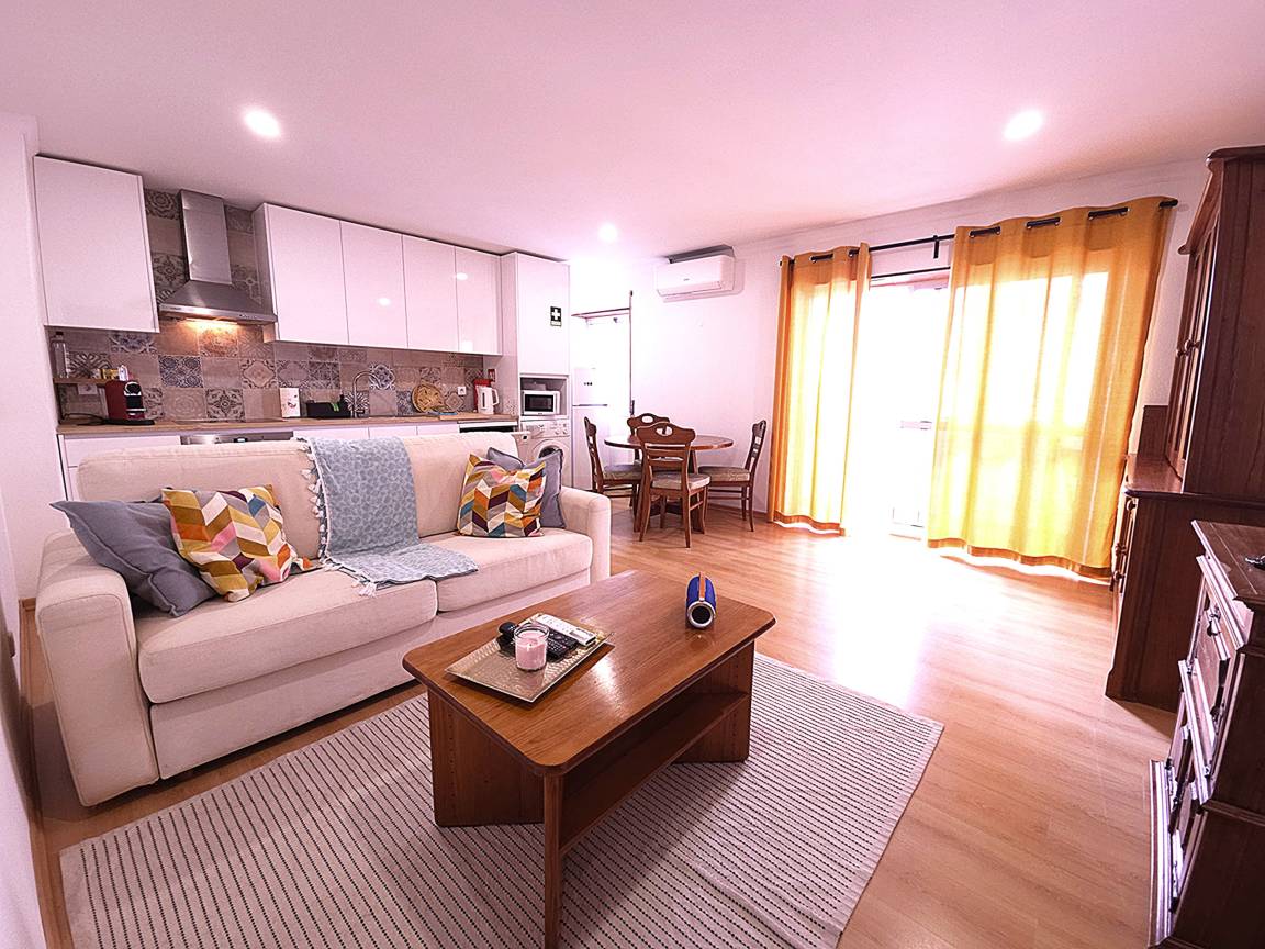 60 M² Ferienwohnung ∙ 1 Schlafzimmer ∙ 4 Gäste - Costa da Caparica