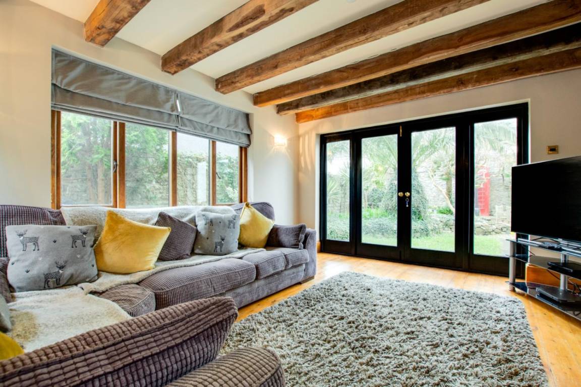 Cottage ∙ 4 Bedrooms ∙ 9 Guests - Tenby