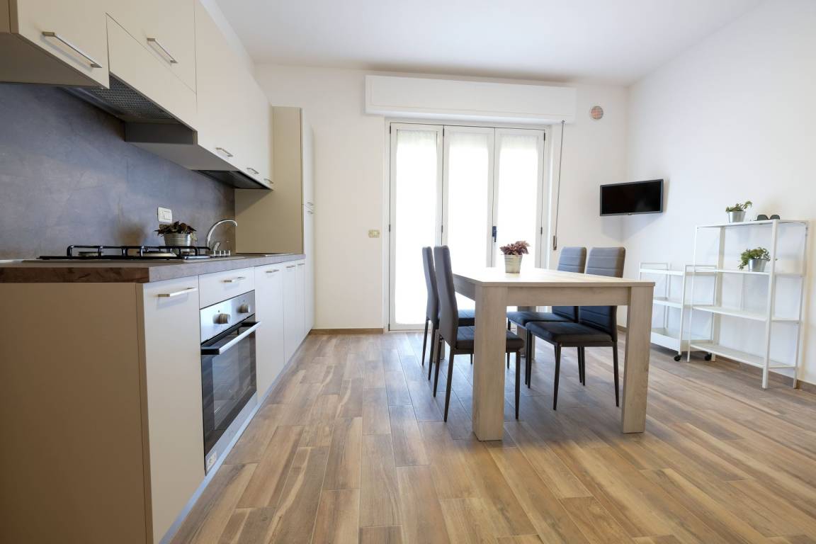 60 M² Apartment ∙ 2 Bedrooms ∙ 4 Guests - Roseto degli Abruzzi