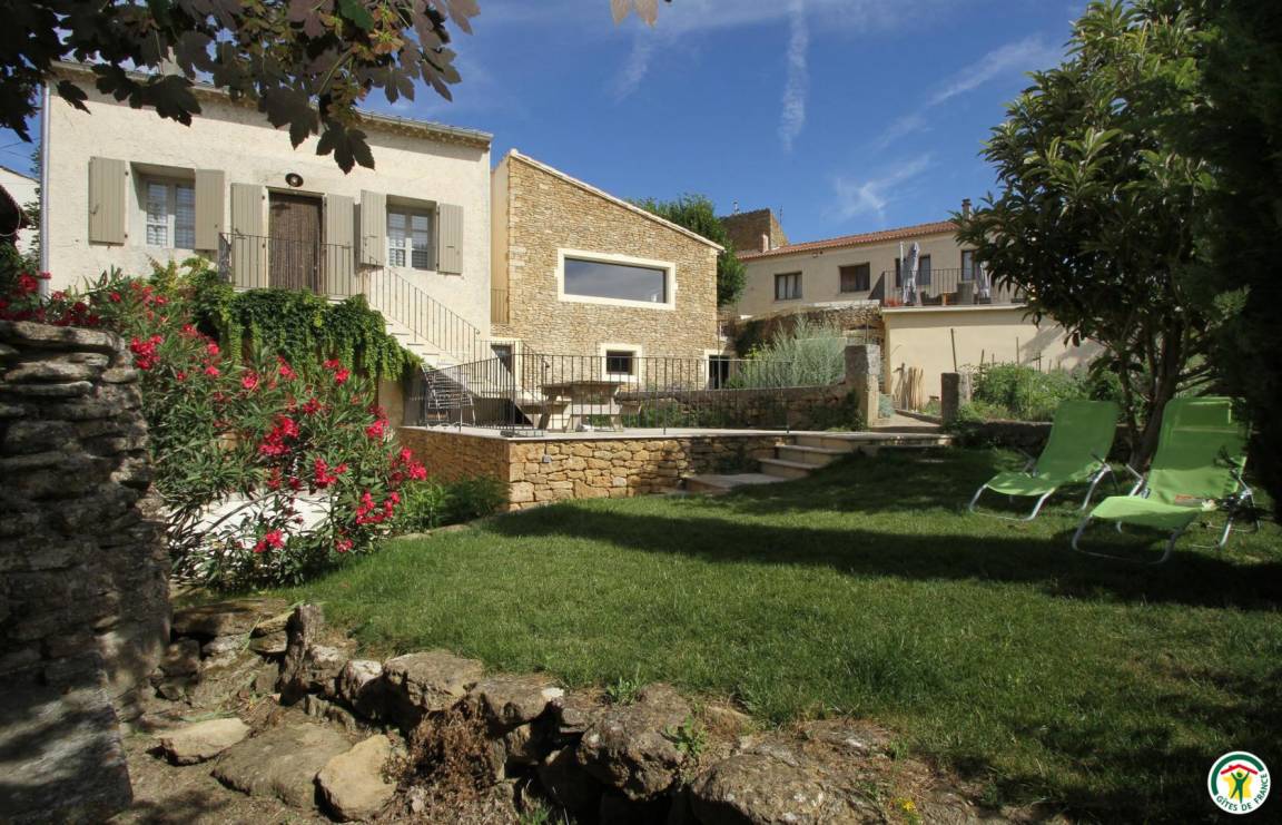 80 M² Gîte ∙ 3 Schlafzimmer ∙ 6 Gäste - Grillon