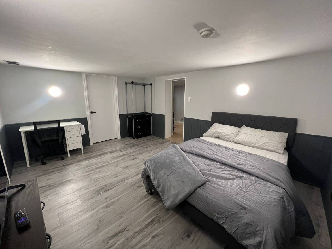23 M² Studio Flat ∙ 1 Bedroom ∙ 2 Guests - London, ON, Canada