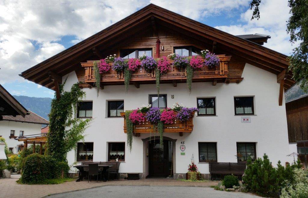 33 M² Ferienwohnung ∙ 1 Schlafzimmer ∙ 3 Gäste - Längenfeld