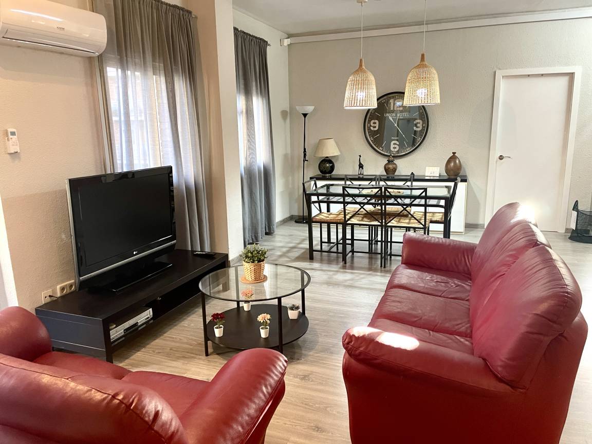 78 M² Apartment ∙ 2 Bedrooms ∙ 5 Guests - Barcelona
