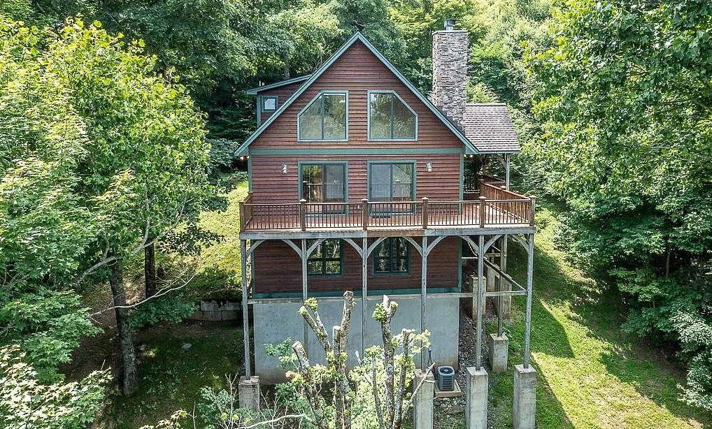 237 M² House ∙ 4 Bedrooms ∙ 8 Guests - Boone, NC