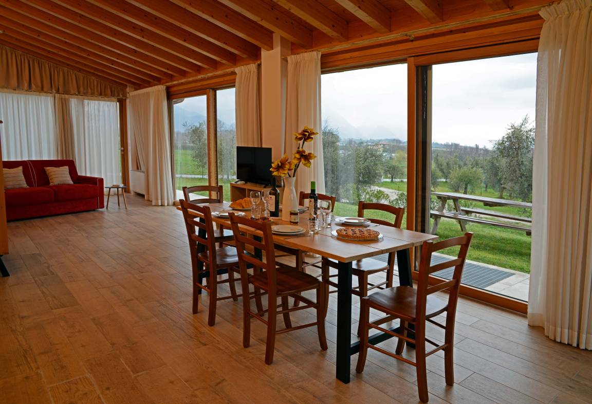 90 M² Longère ∙ 2 Chambres ∙ 6 Personnes - Gardone Riviera