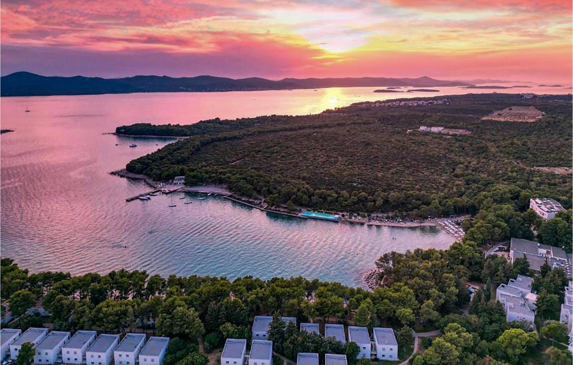 70 M² Appartement ∙ 2 Chambres ∙ 4 Personnes - Biograd na Moru