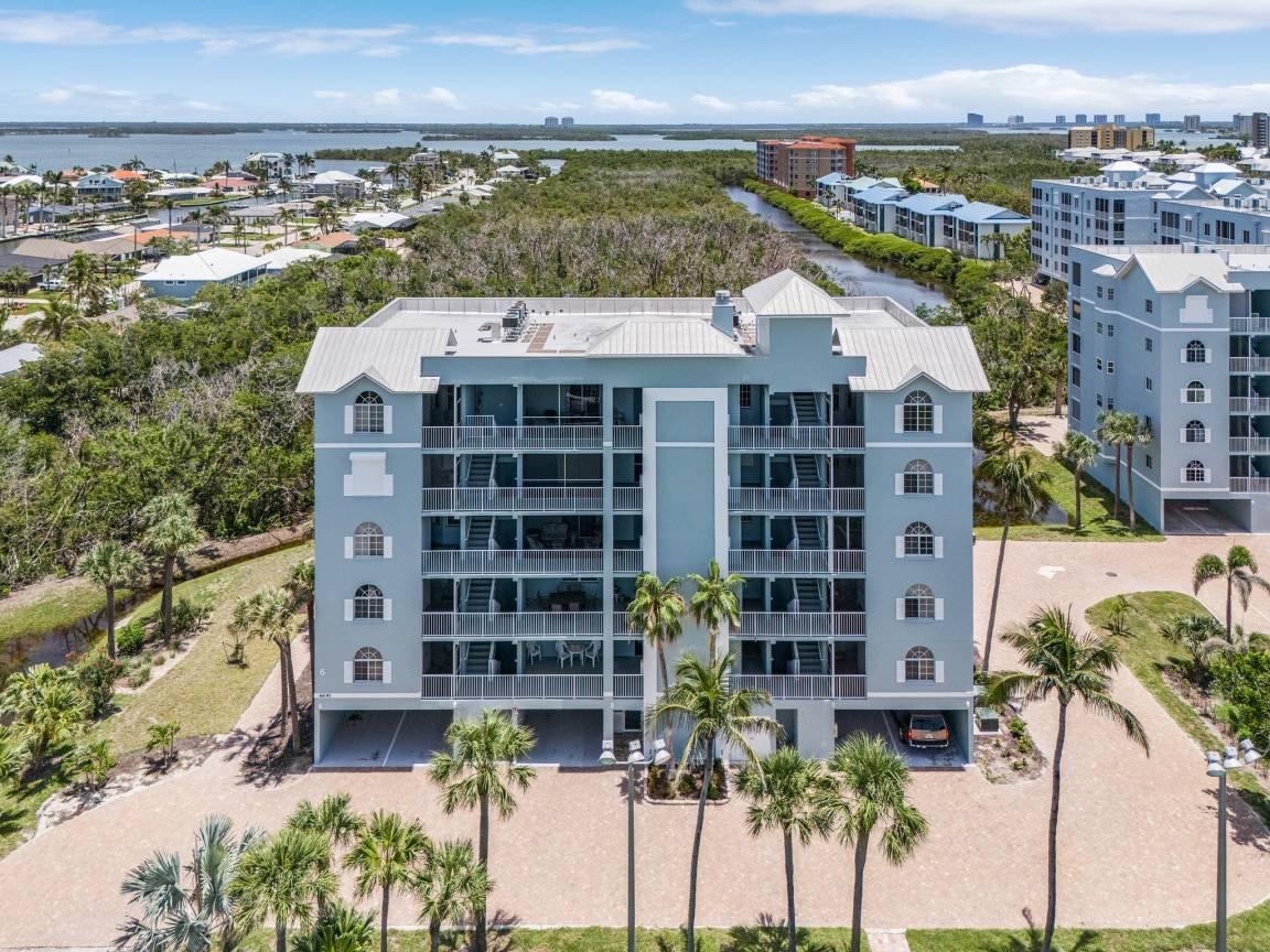102 M² Ferienwohnung ∙ 2 Schlafzimmer ∙ 4 Gäste - Fort Myers Beach, FL