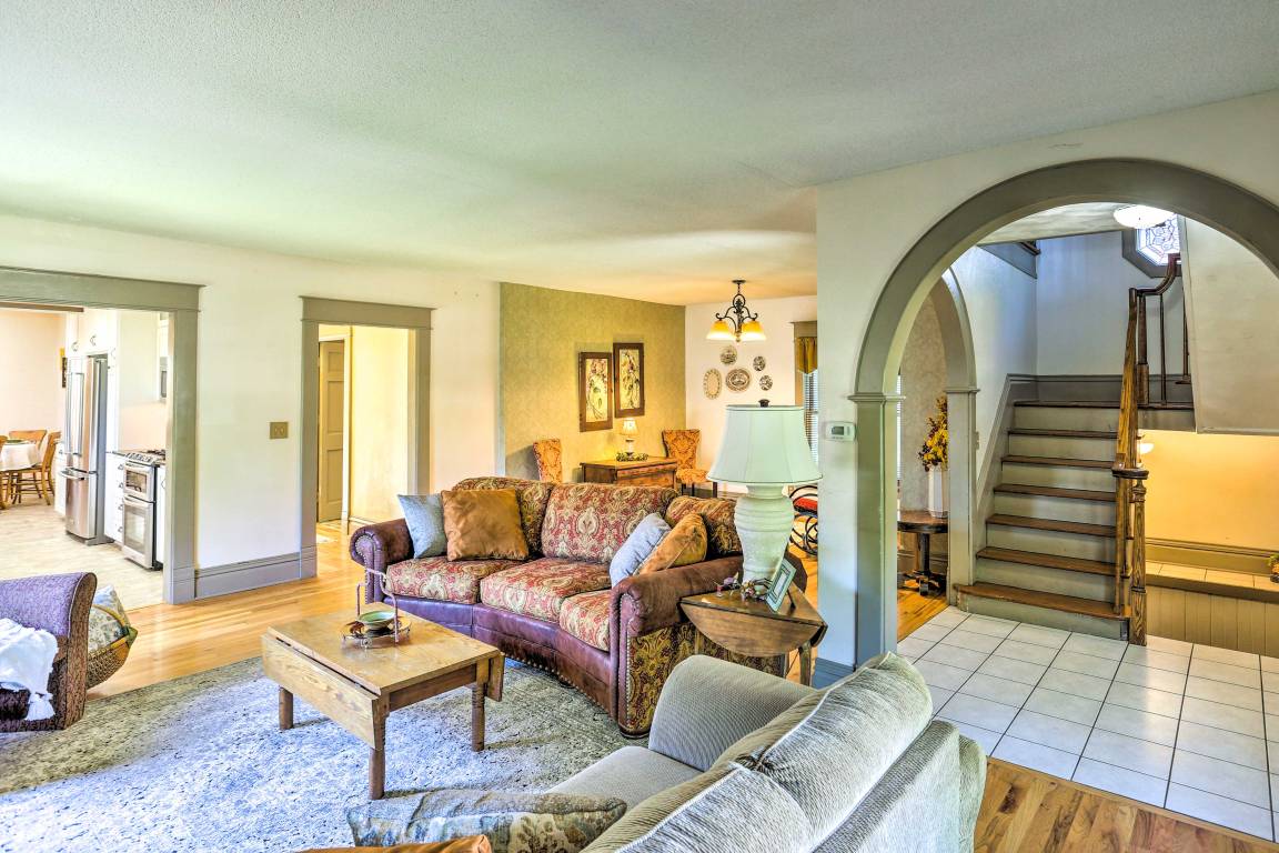 322 M² House ∙ 2 Bedrooms ∙ 8 Guests - Rapid City, SD