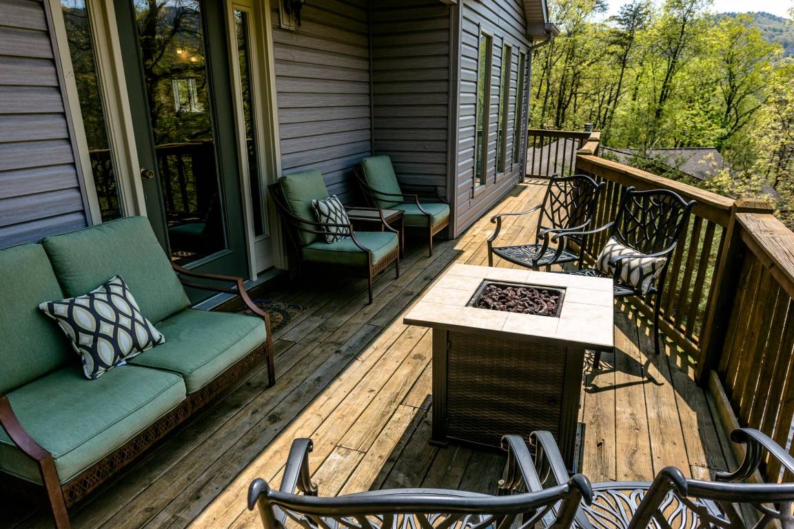 288 M² House ∙ 6 Bedrooms ∙ 16 Guests - Harrisonburg, VA
