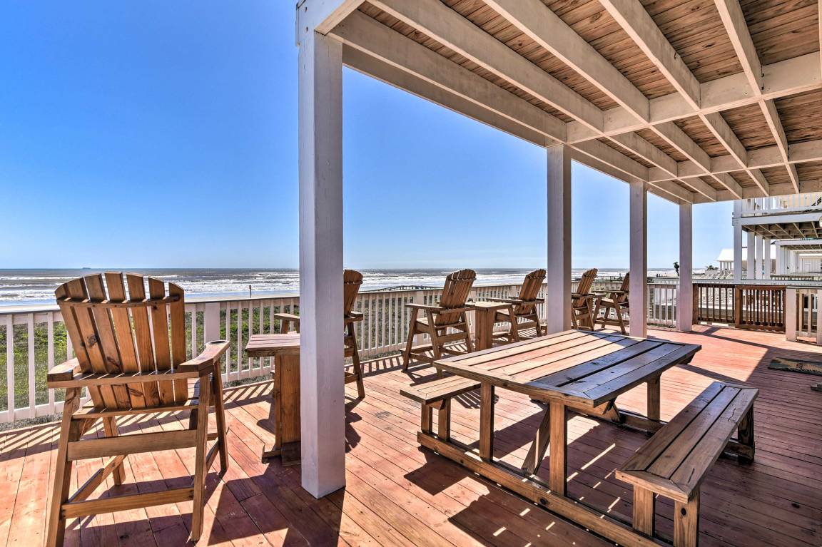 195 M² House ∙ 4 Bedrooms ∙ 16 Guests - Surfside Beach, TX