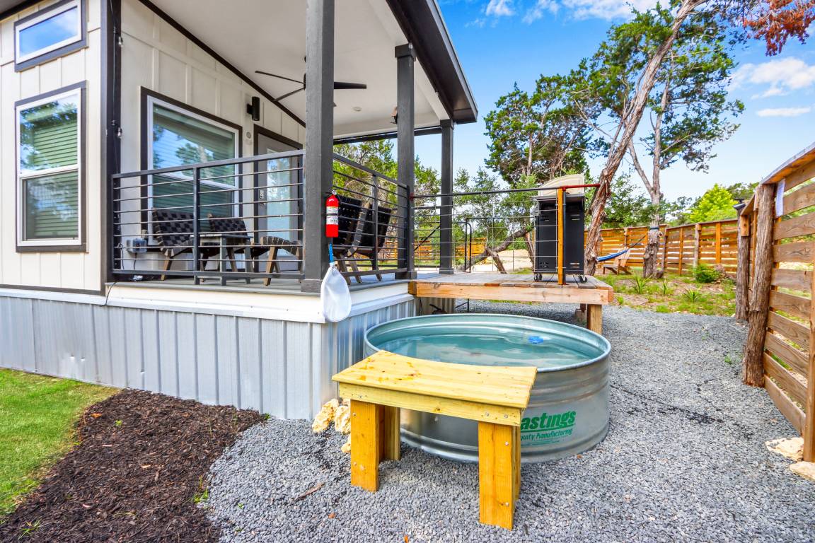 37 M² House ∙ 1 Bedroom ∙ 6 Guests - Driftwood, TX