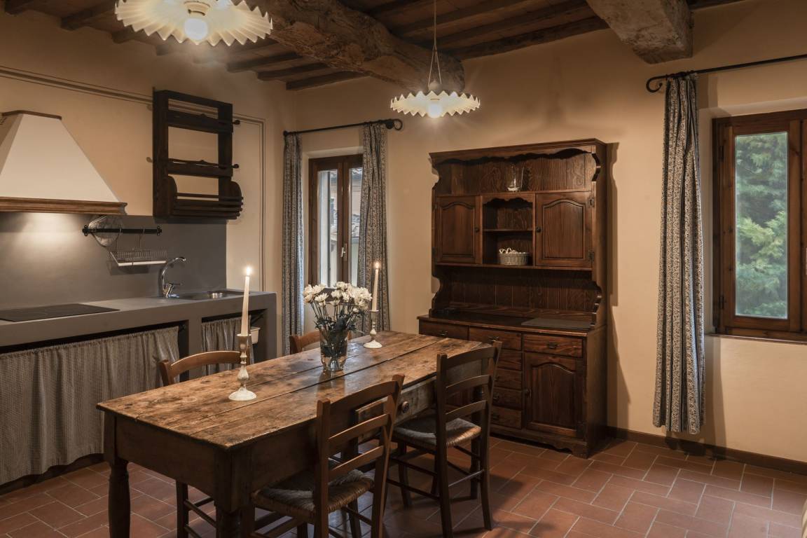 50 M² Hotel ∙ 1 Bedroom ∙ 4 Guests - Castiglione del Lago